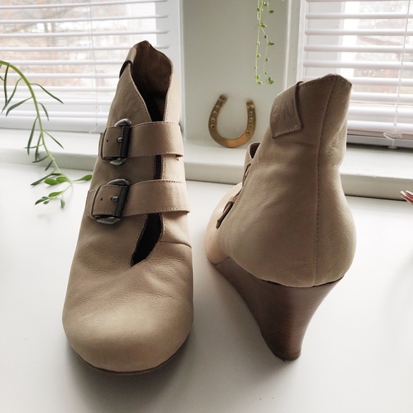 Emu | Shoes | Emu Brand Wedge Booties | Poshmark